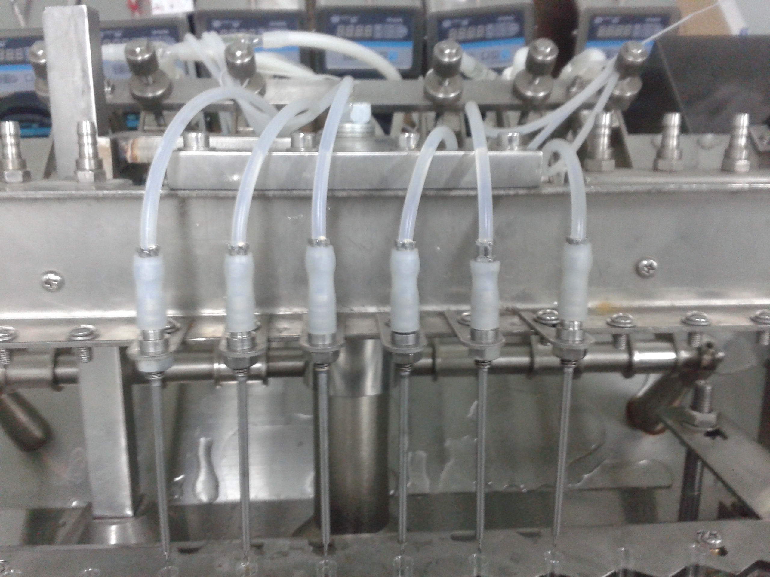 Lead Fluid Assists Testing Reagents And Vaccine Filling Under The ...